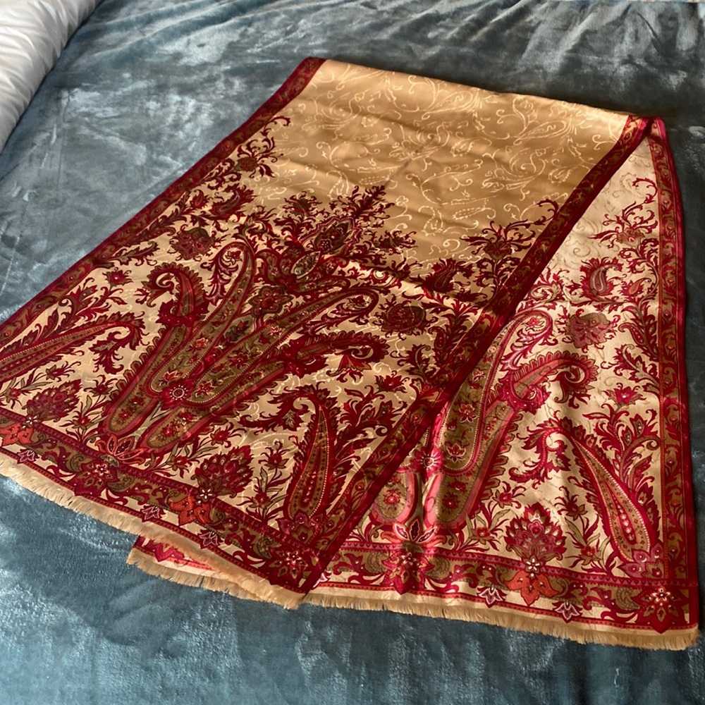Gorgeous Satin Ruby Red And Soft Golden Tan Scarf And… - Gem